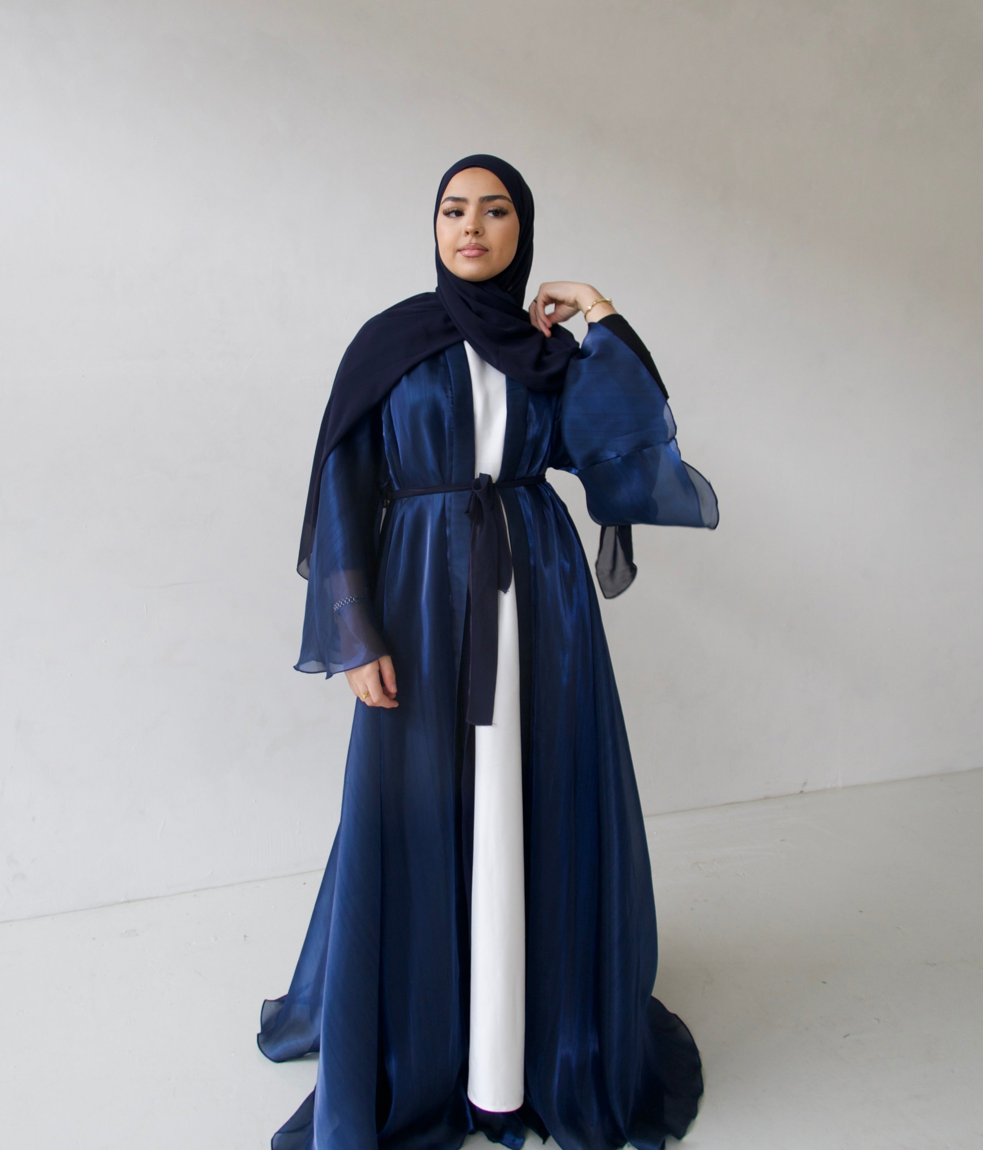 Reversible Organza Navy Blue – ByHasanat